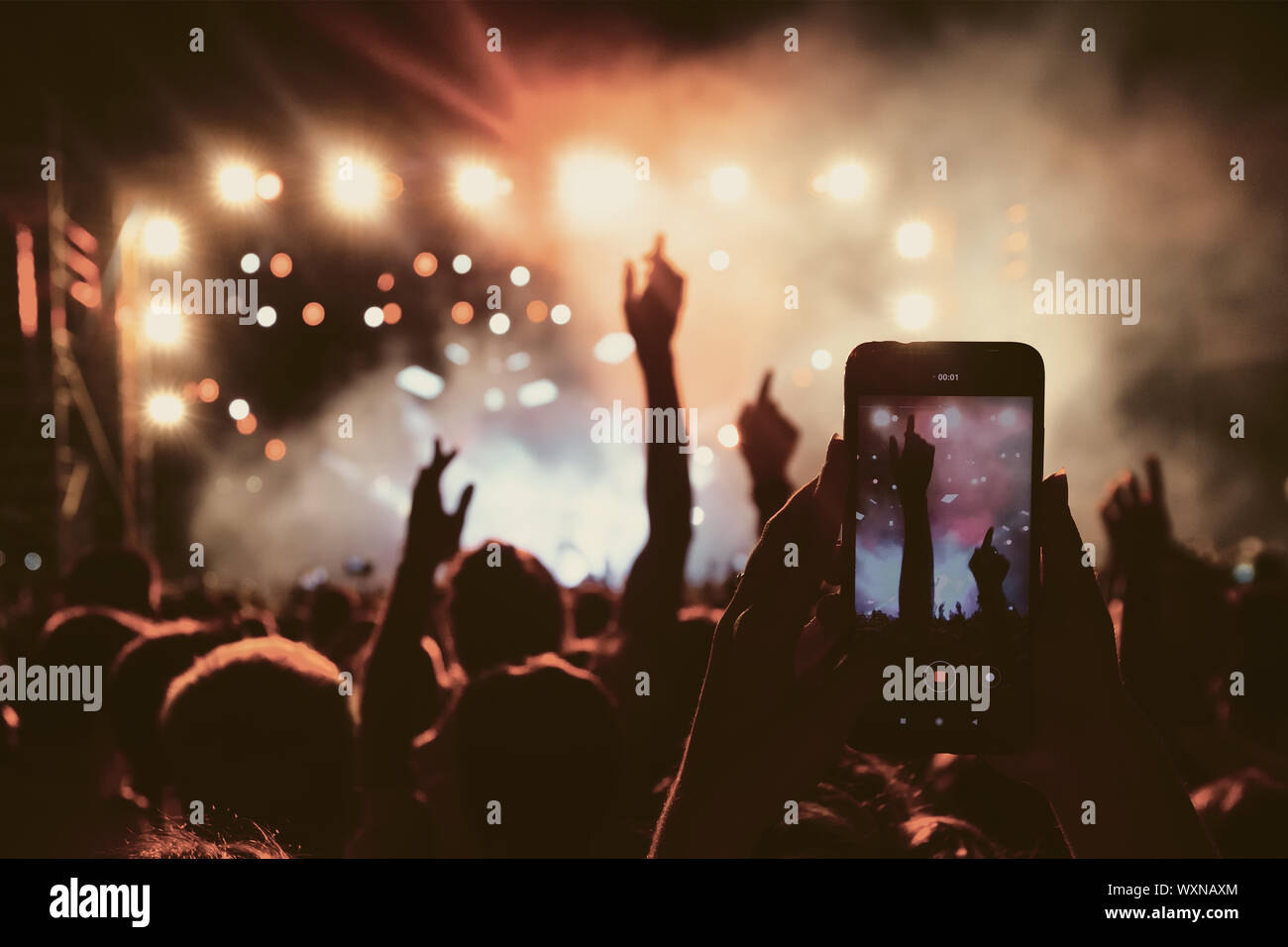 Event photographs hi-res stock photography and images - Alamy