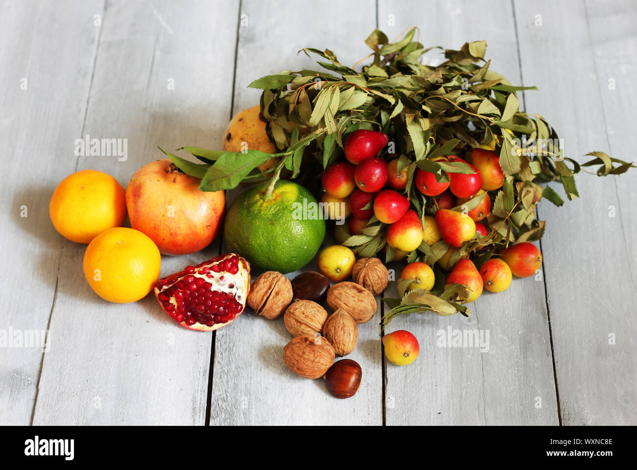 Fall of fruit hi-res stock photography and images - Alamy
