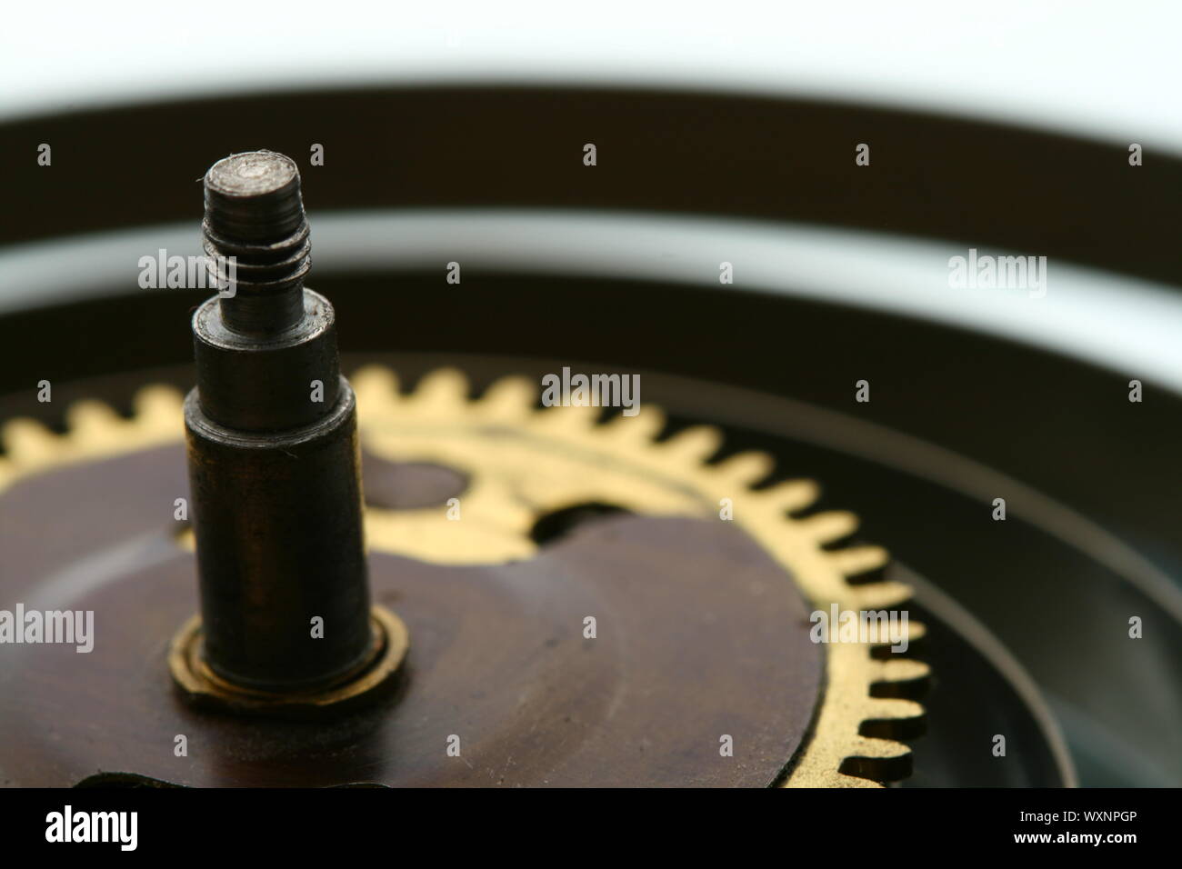 mechanical clock gear macro close up Stock Photo - Alamy