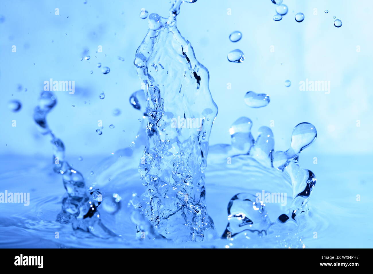 water splash macro close up Stock Photo - Alamy