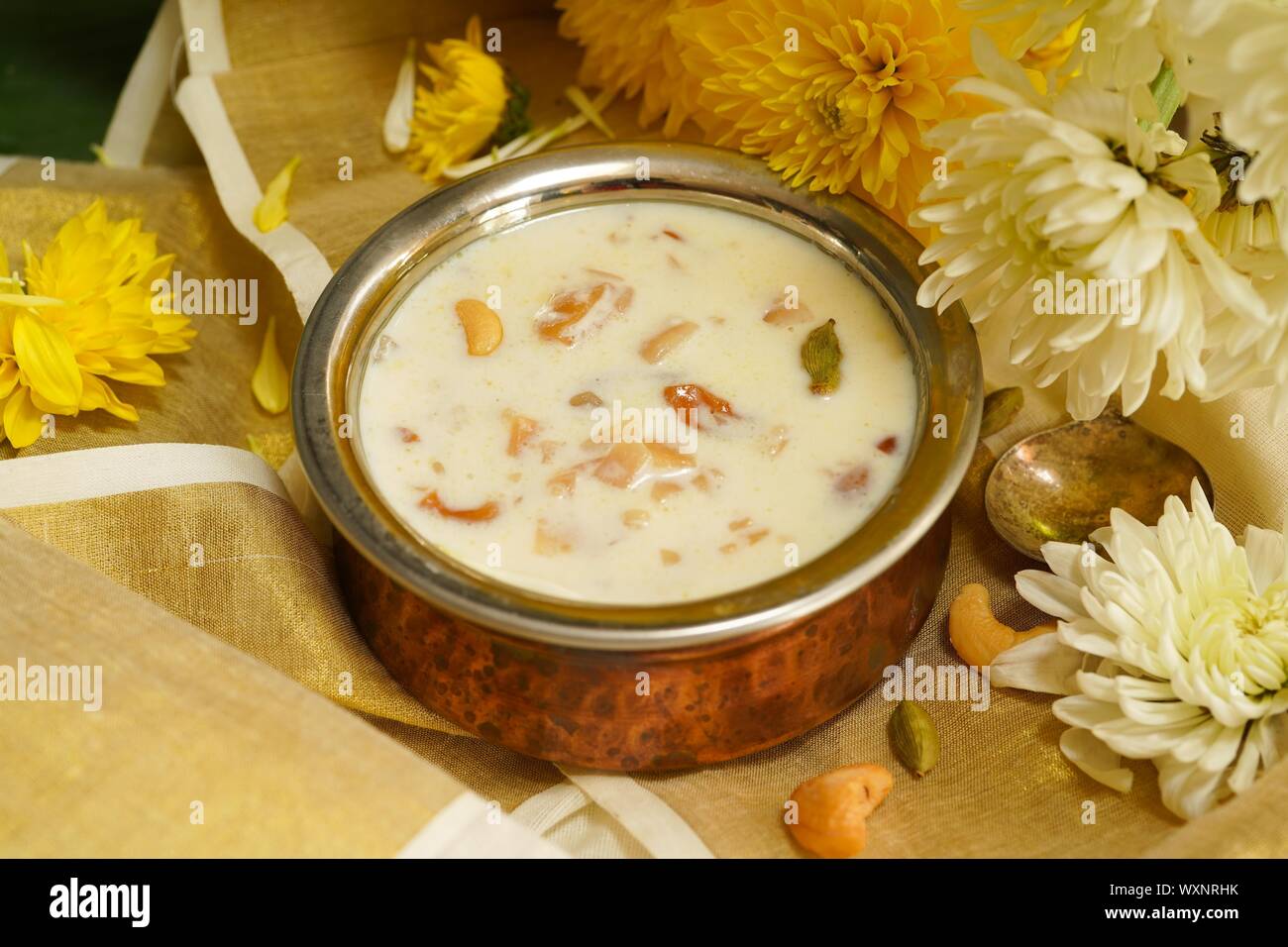Palada Pradaman Payasam/ Rice Milk Pudding - traditional Kerala Onam ...