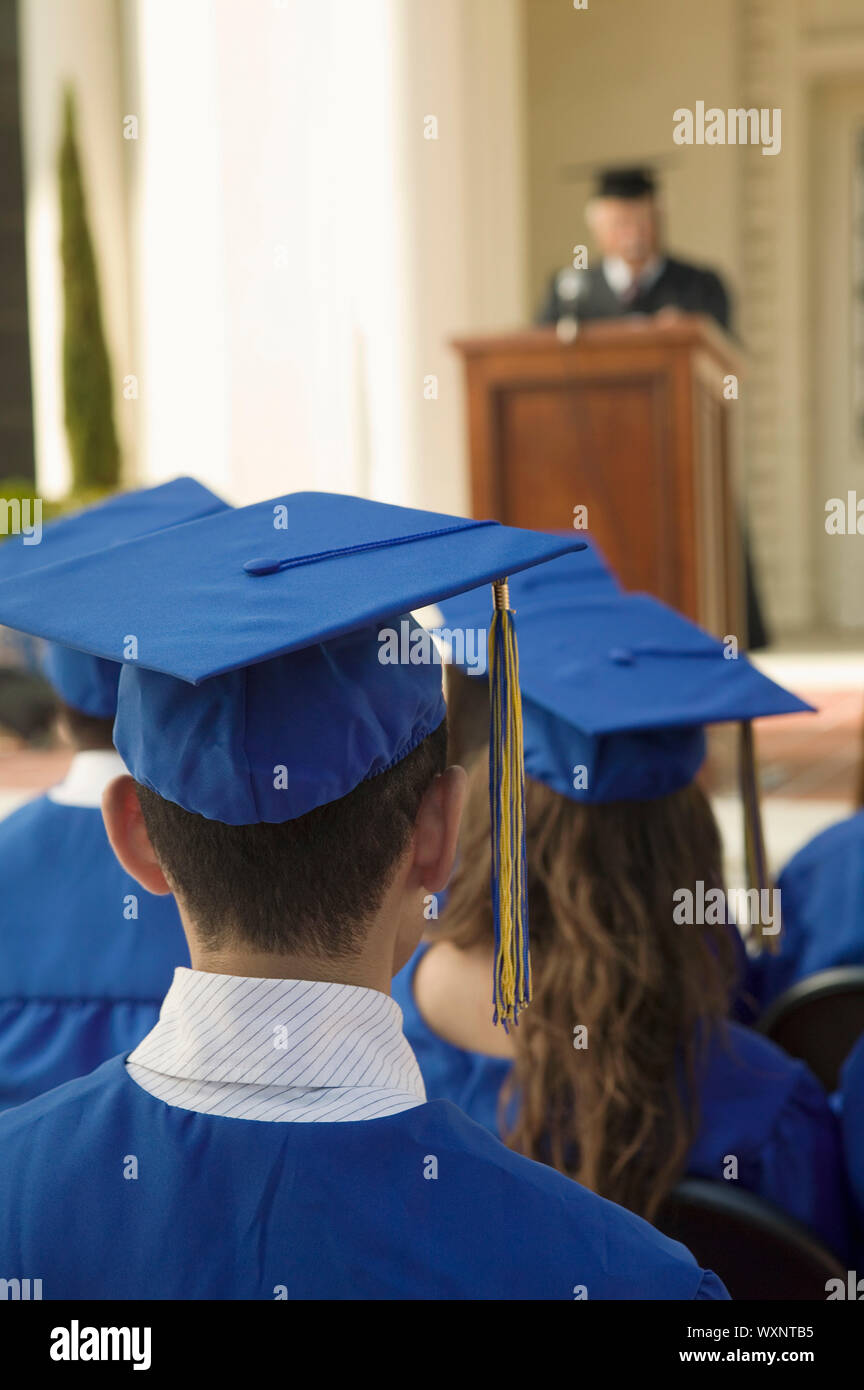 Graduation cap back of head hi-res stock photography and images - Alamy