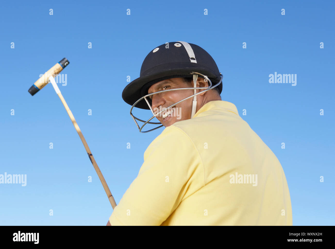 Athletics hammer equipment hi-res stock photography and images - Alamy