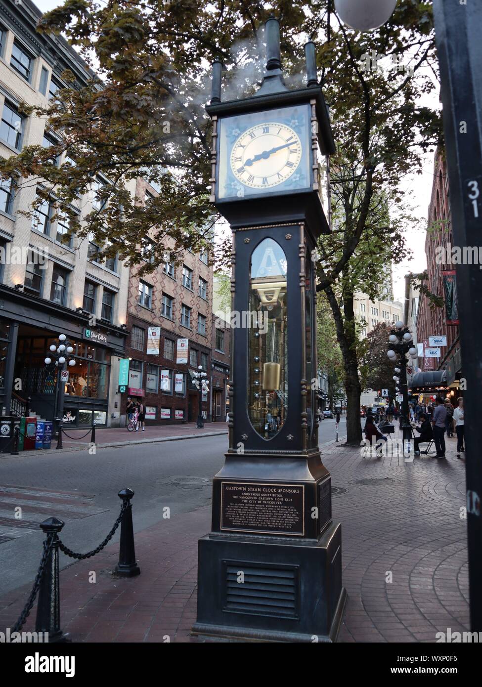 Steam_clock hi-res stock photography and images - Alamy