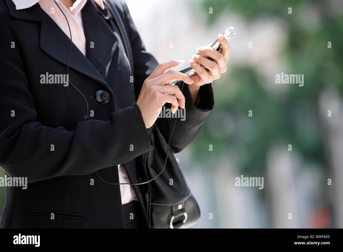 Lady dialing number on hi-res stock photography and images - Alamy