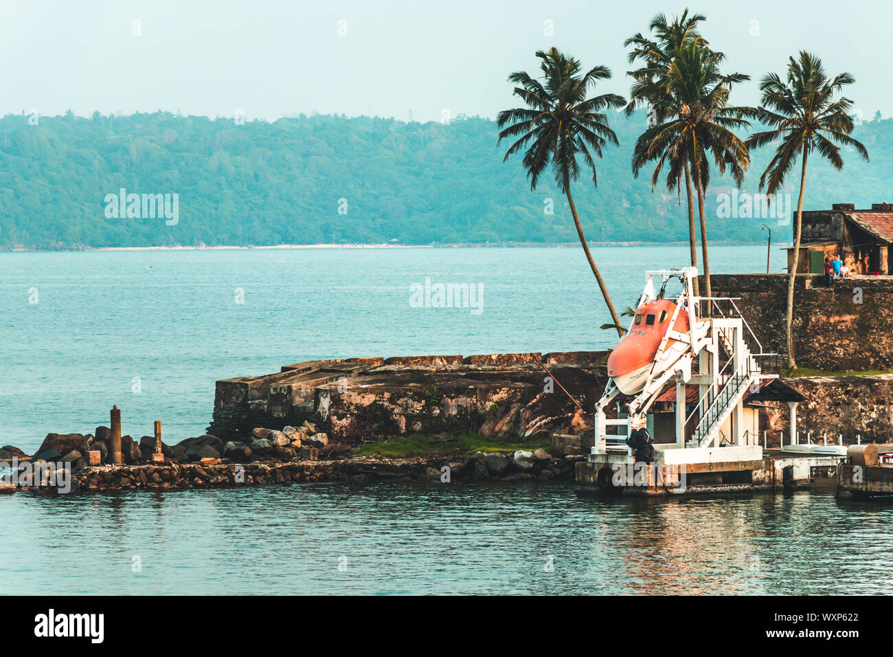 sunset beach warmup gall sri lanka blue water Stock Photo - Alamy
