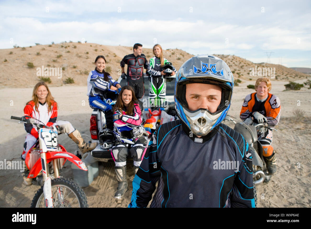 Women motorcycle racers hi-res stock photography and images - Alamy