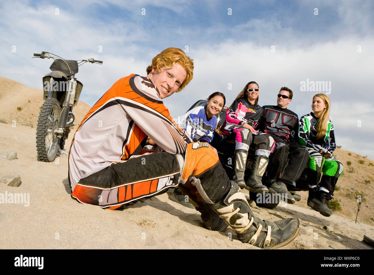 Women motorcycle racers hi-res stock photography and images - Alamy