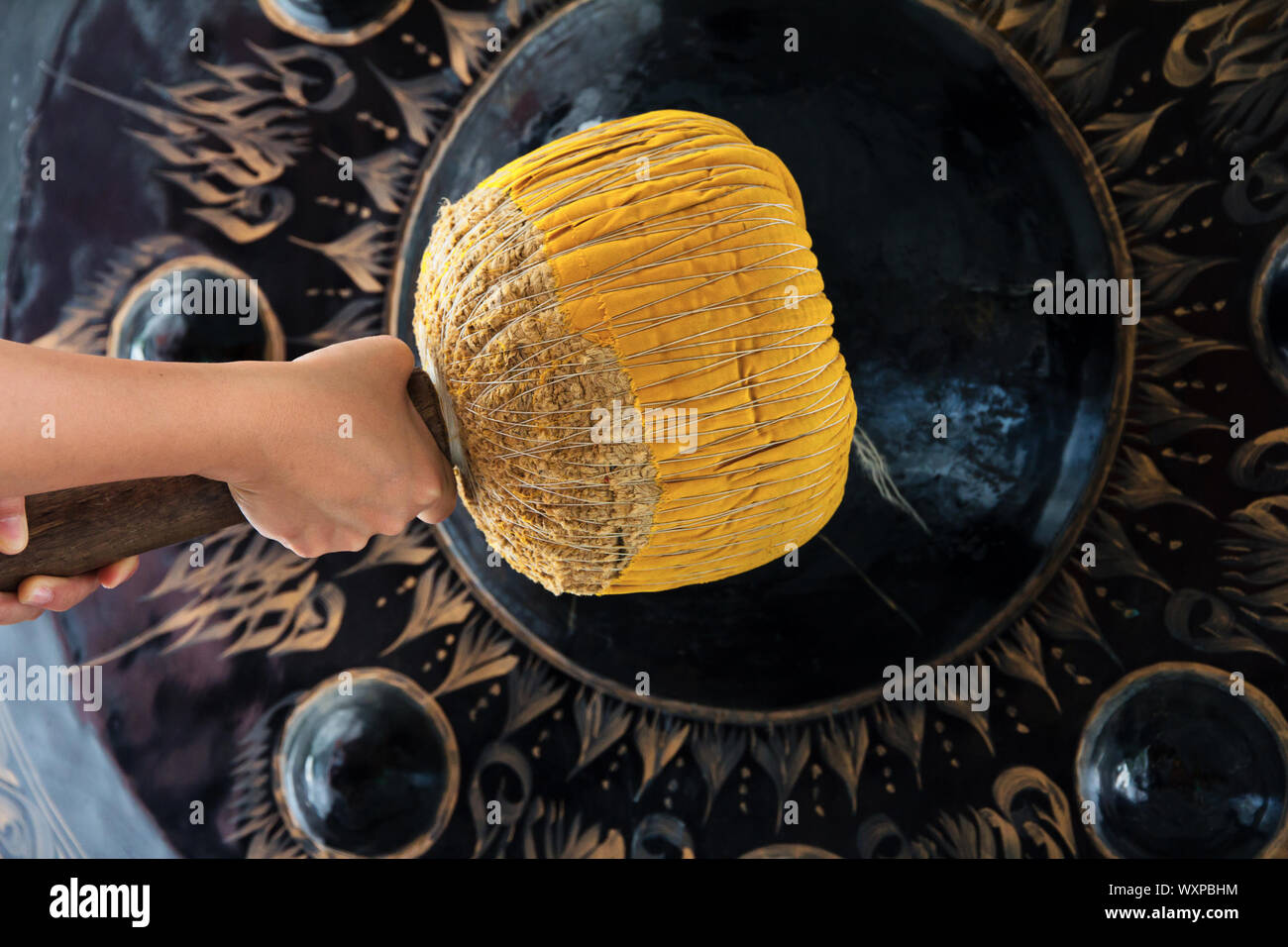 Hitting temple bell hi-res stock photography and images - Alamy