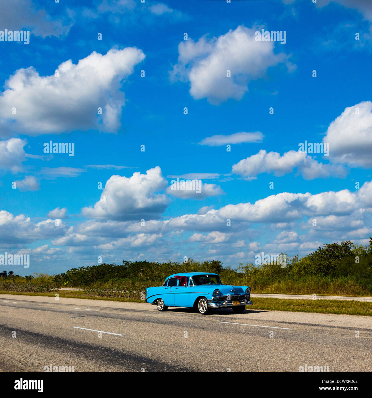 Classic Cuban Cars Stock Photo - Alamy