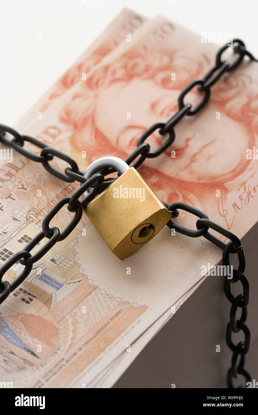 Wrapped in chains hi-res stock photography and images - Alamy