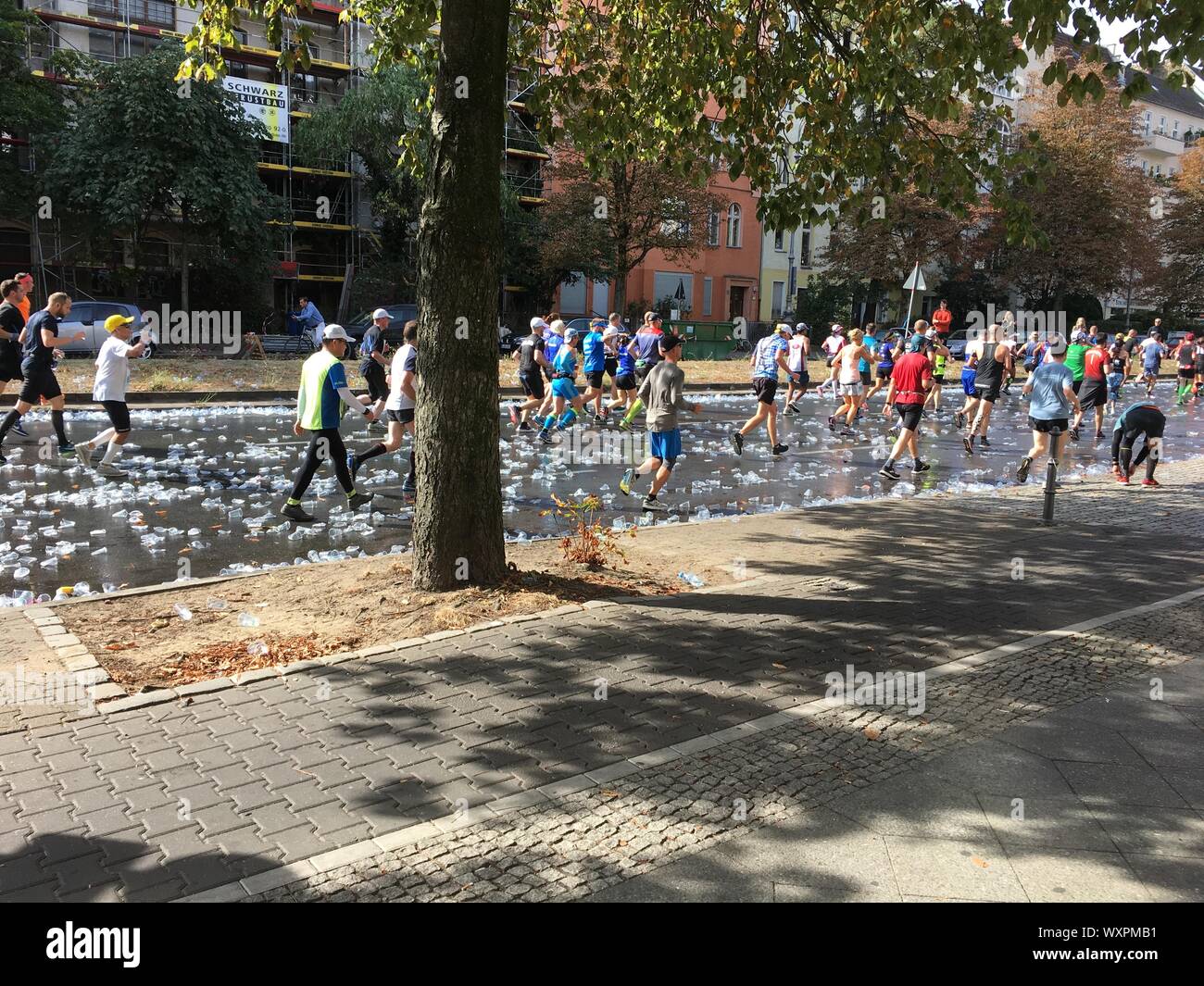 Recycle bin waste fitness hi-res stock photography and images - Alamy