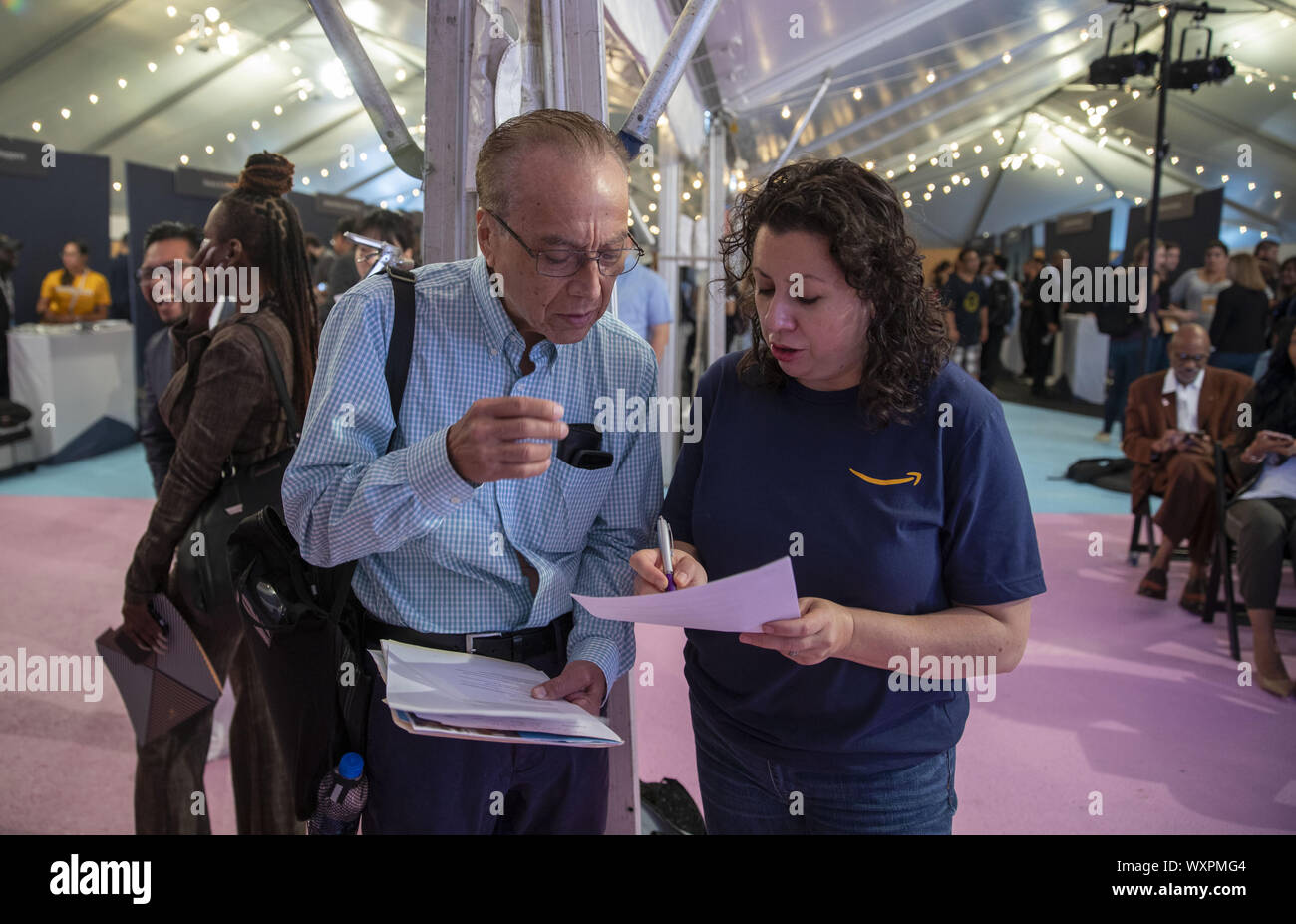 Amazon hq virginia hi-res stock photography and images - Alamy