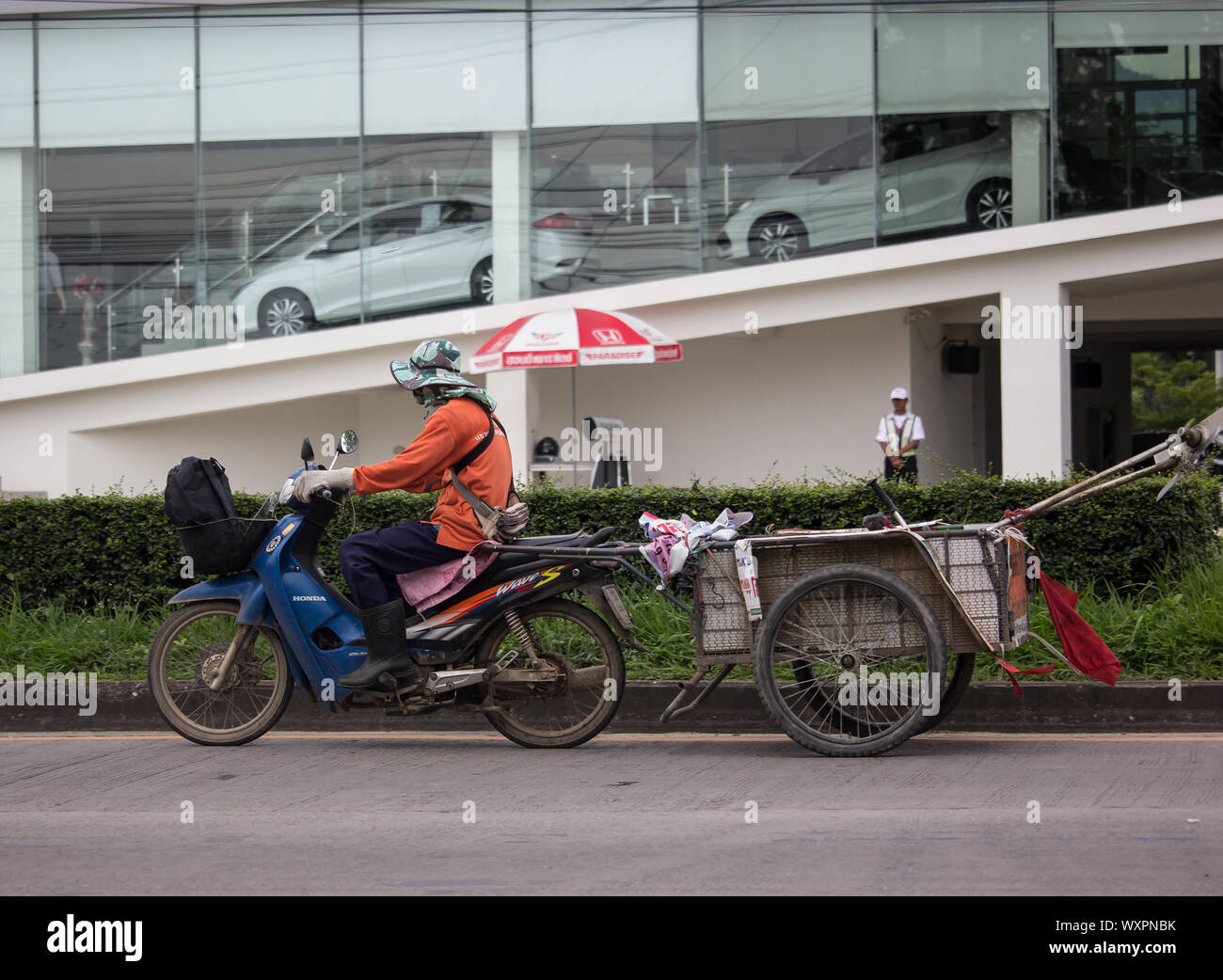 Honda wave motorbike hi-res stock photography and images - Alamy