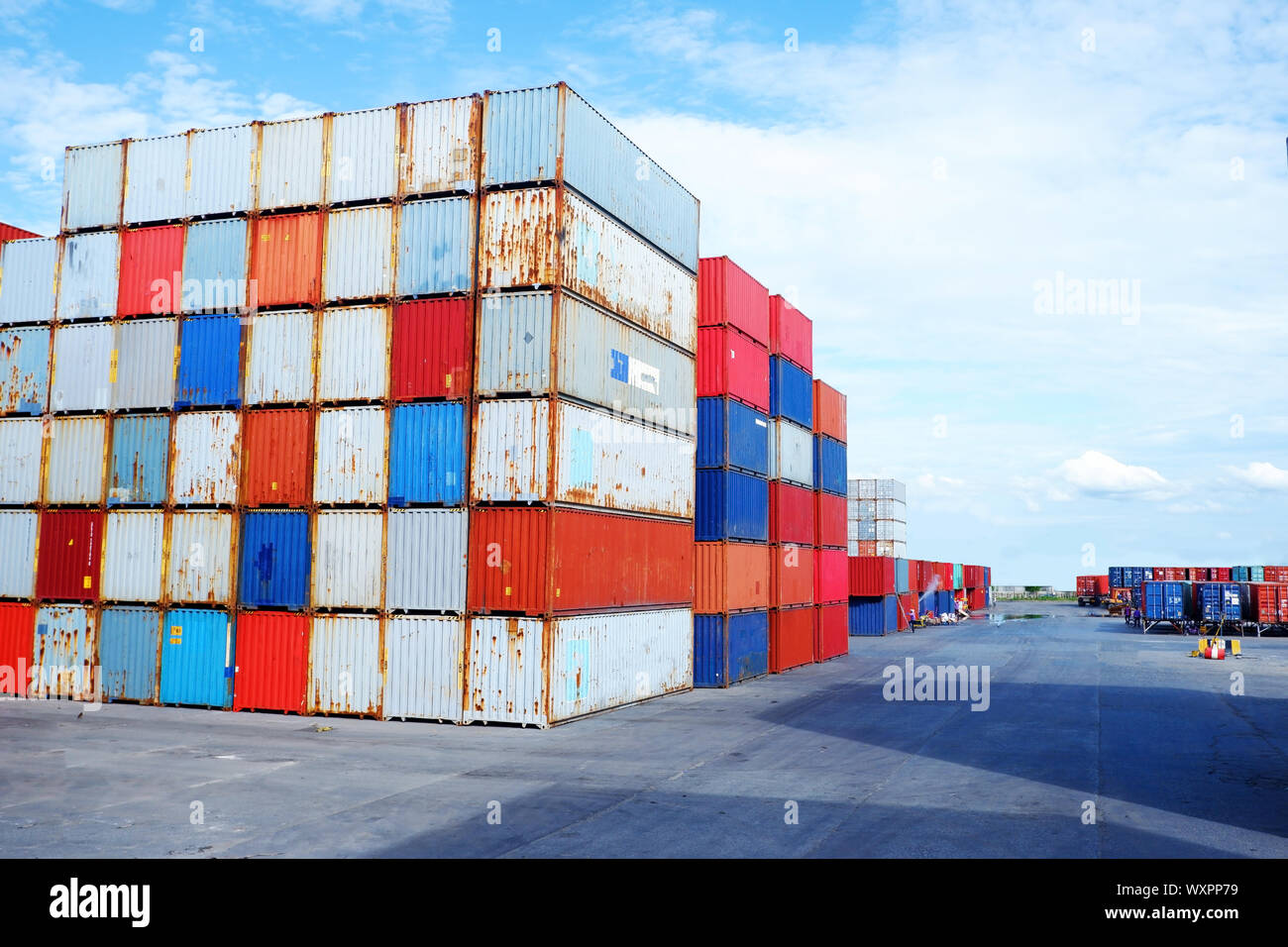 Container yard in the port to wait for export and import Stock Photo ...
