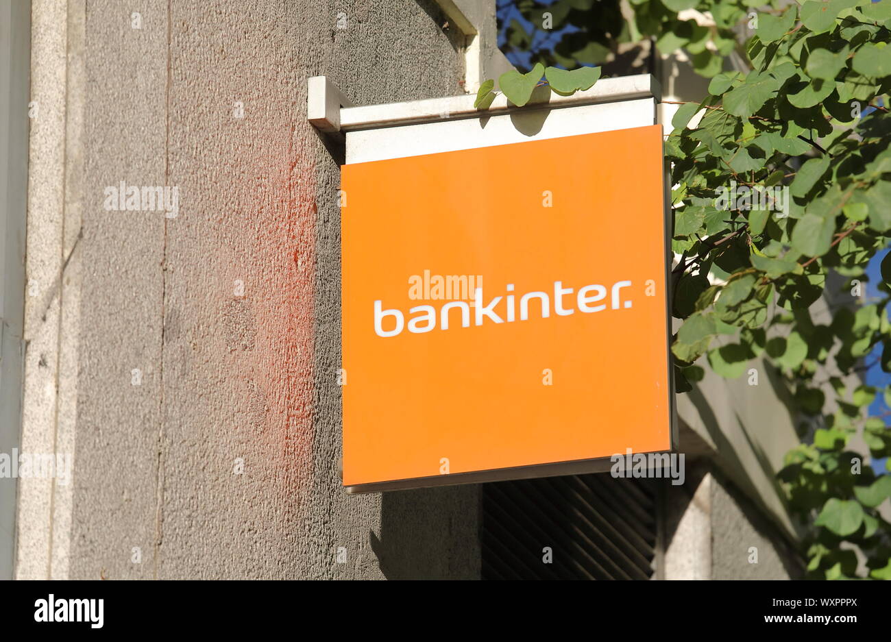 Bankinter bank company logo Spain Stock Photo - Alamy