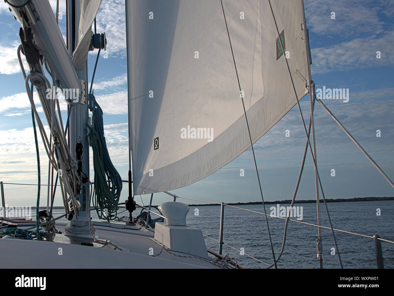 Photographs of sailing hi-res stock photography and images - Alamy