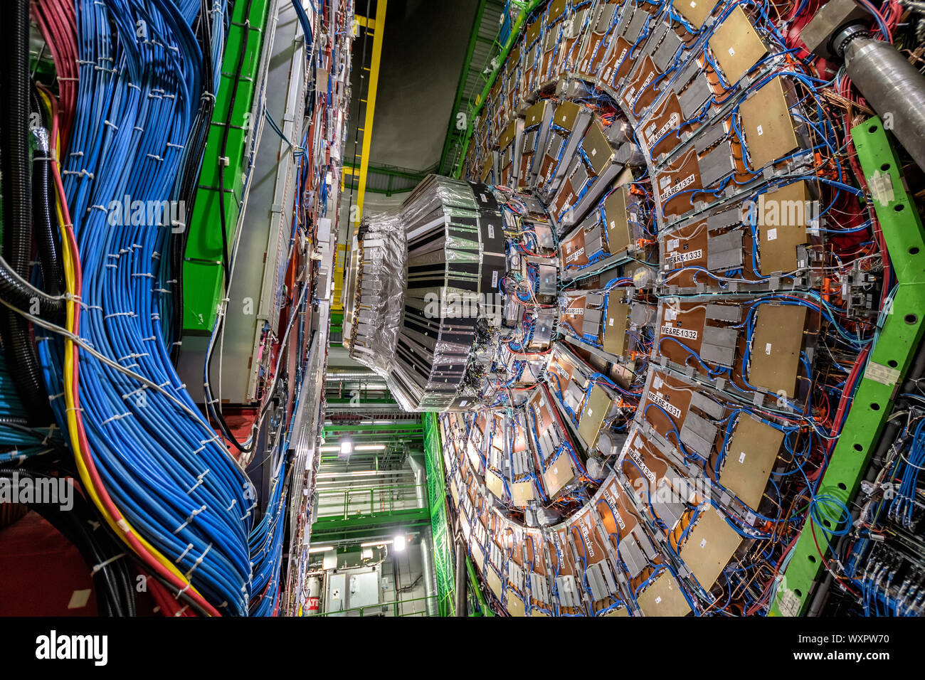 CMS Detector and cables in the LHC tunnel, CERN Stock Photo - Alamy