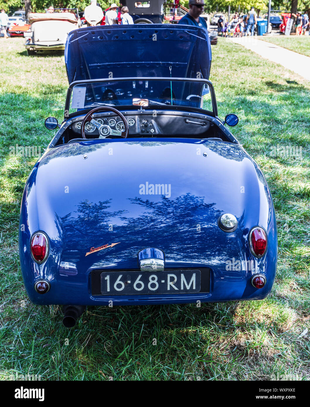 HICKORY, NC, USA-7 SEPT 2019: 1959 Austin-Healey Bugeye Sprite, blue ...