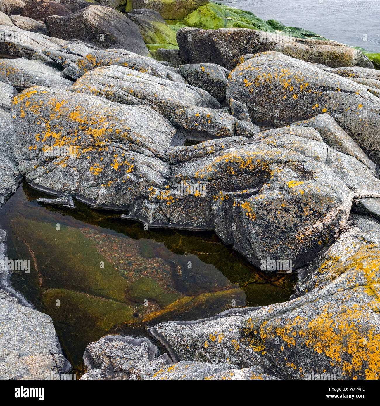 Cliff spring summer hi-res stock photography and images - Alamy