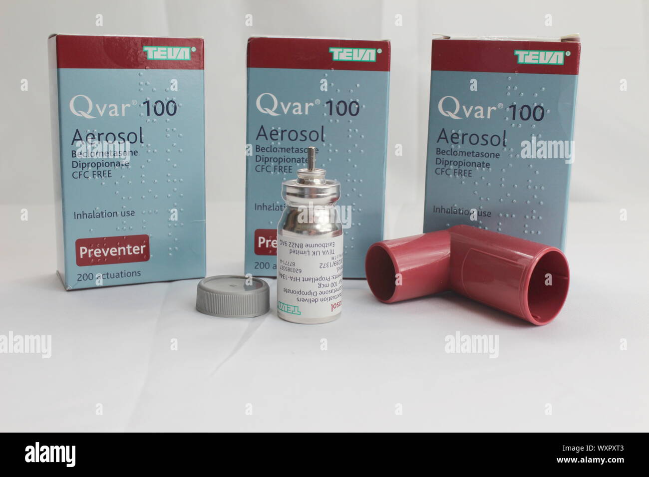Qvar inhaler High Resolution Stock Photography and Images - Alamy