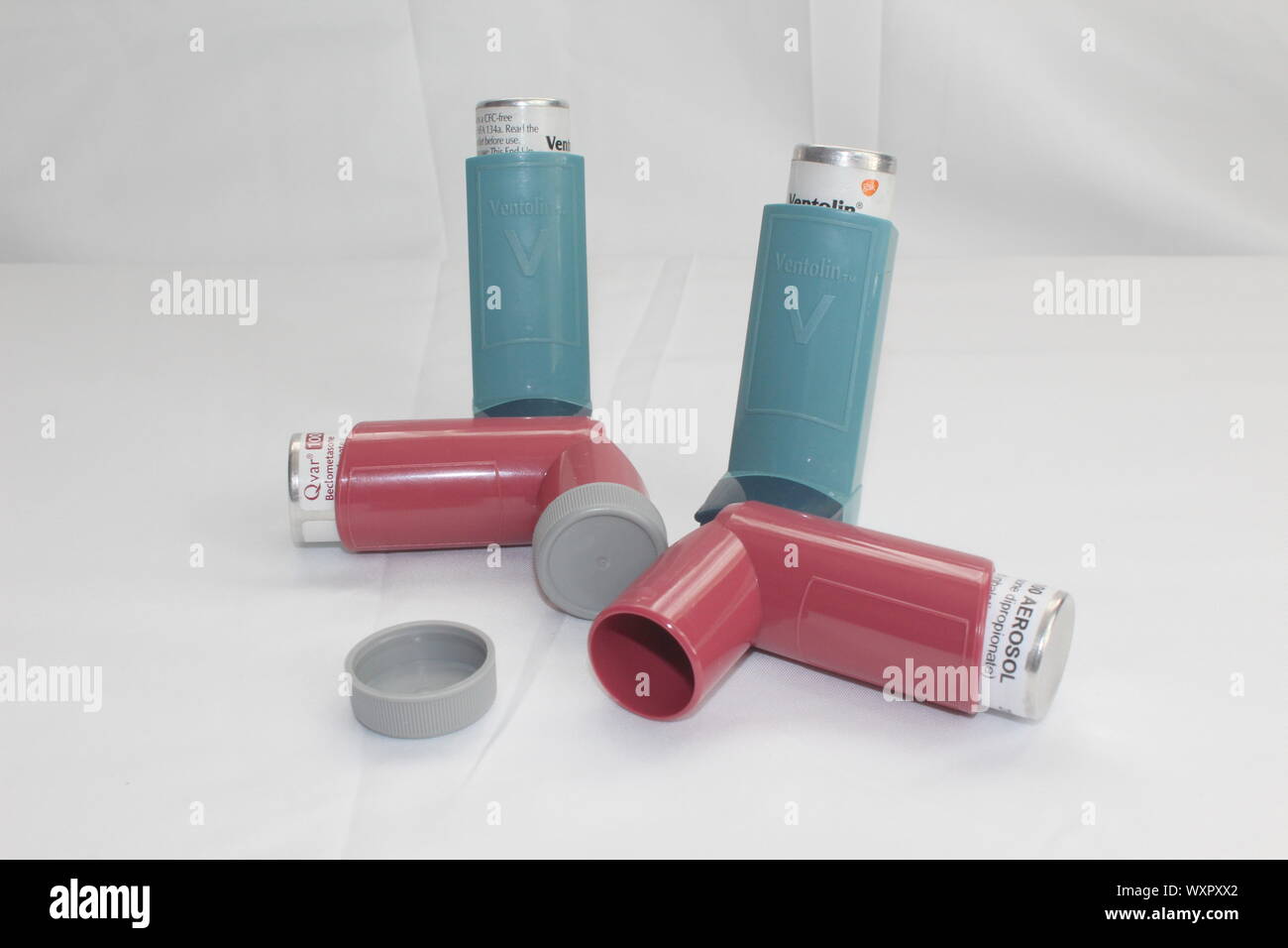 Qvar inhaler hi-res stock photography and images - Alamy