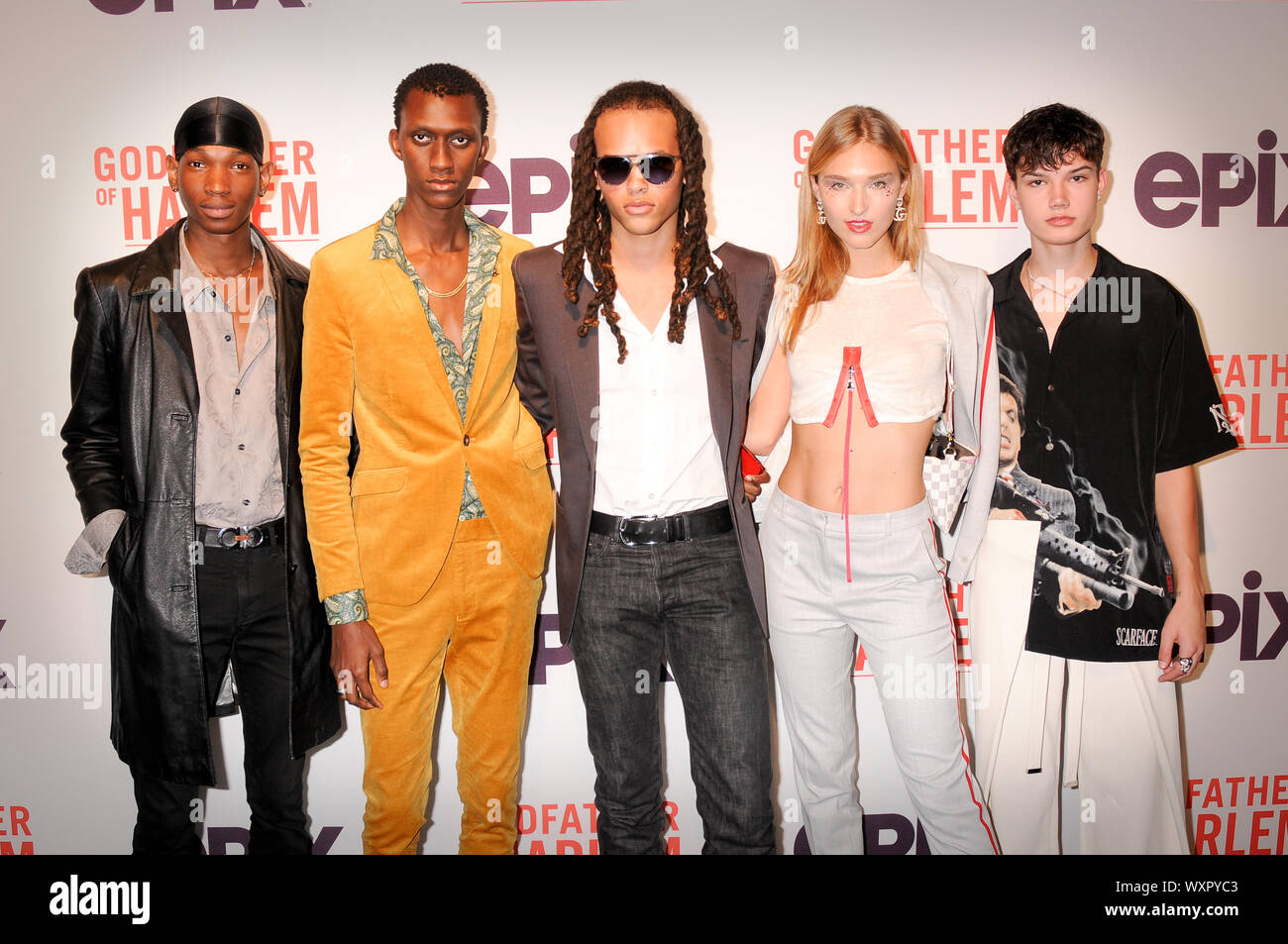 Theater models hi-res stock photography and images - Alamy