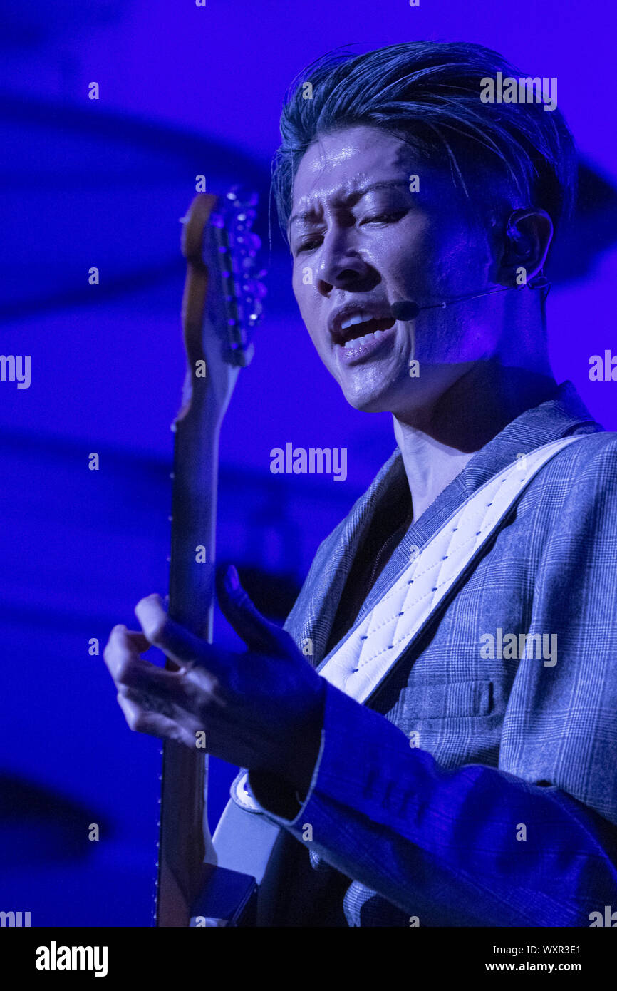 Miyavi hi-res stock photography and images - Alamy