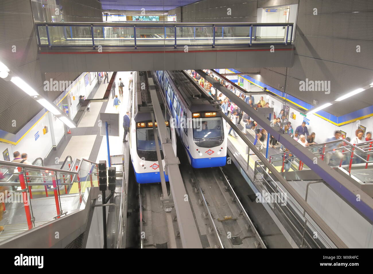 People travel by Metro subway in Madrid Spain Stock Photo - Alamy