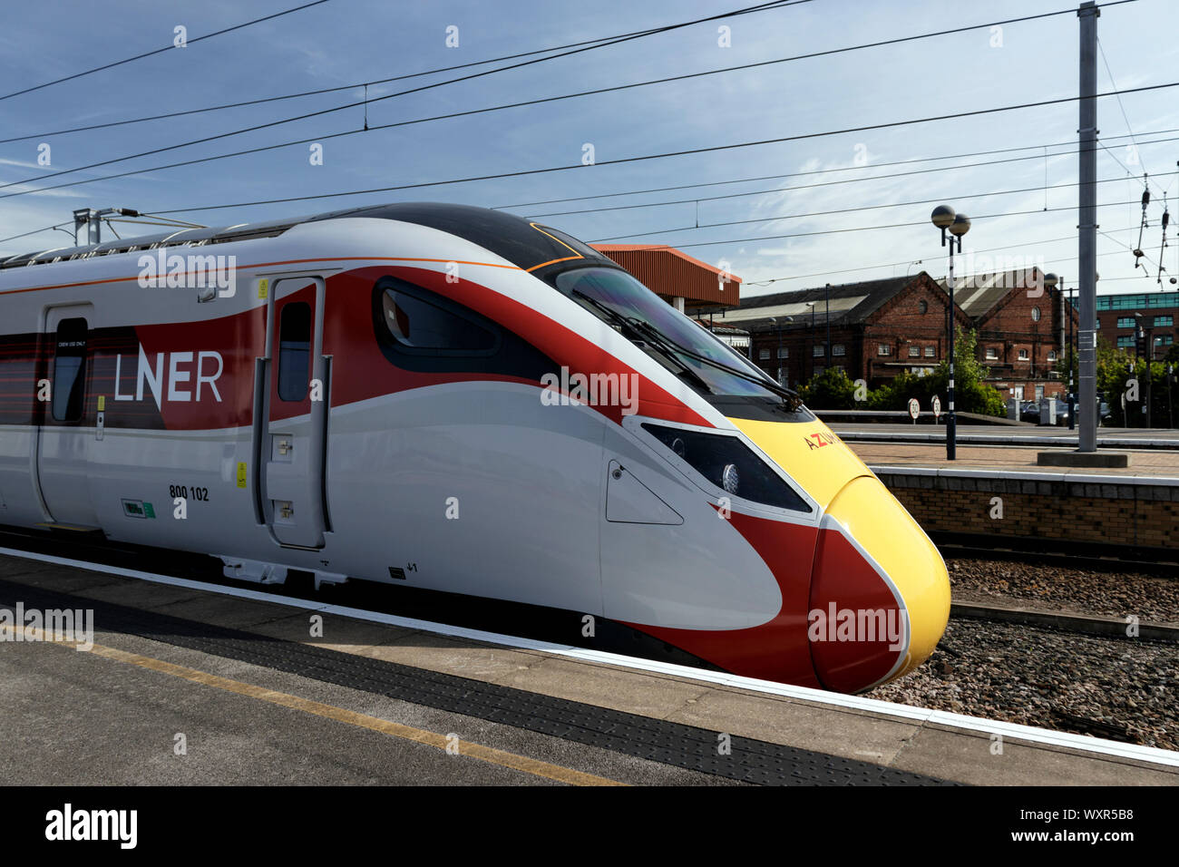 Hitachi azuma train east coast main line hi-res stock photography and ...