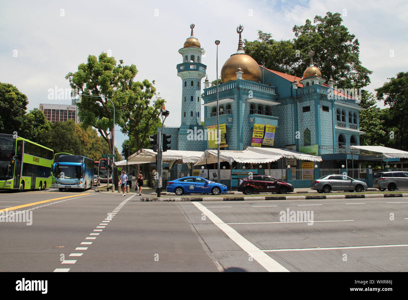 mosque (Masjid Malabar Muslim Jama-Ath) in singapore Stock Photo - Alamy