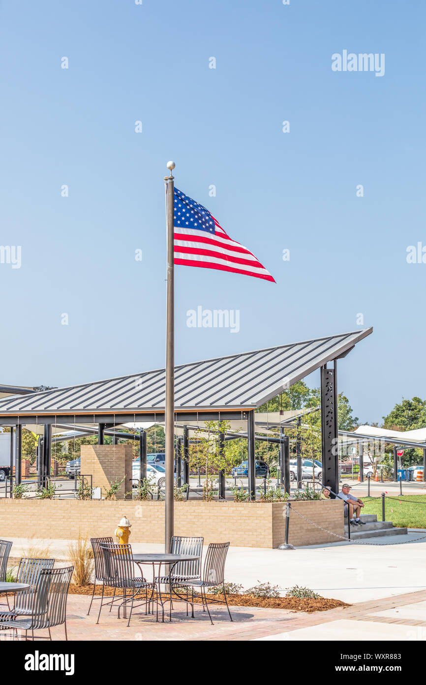 Flag pole sitting hi-res stock photography and images - Alamy