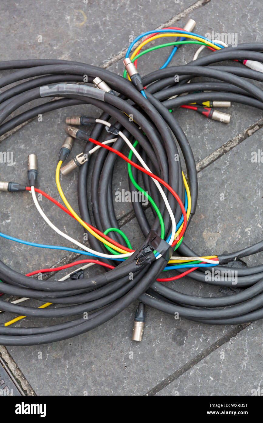 Concert equipment cables hi-res stock photography and images - Alamy
