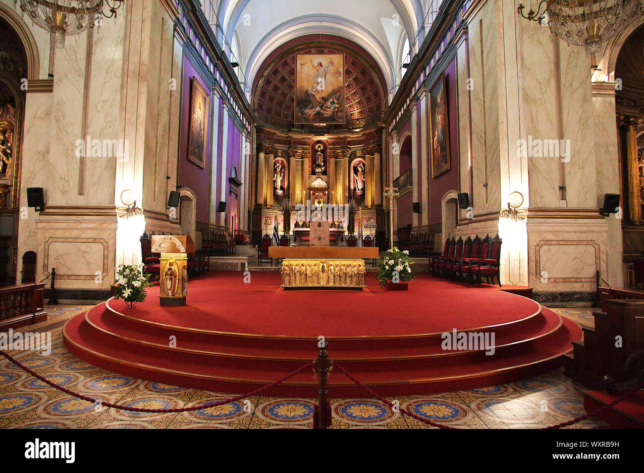 Montevideo metropolitan cathedral hi-res stock photography and images ...