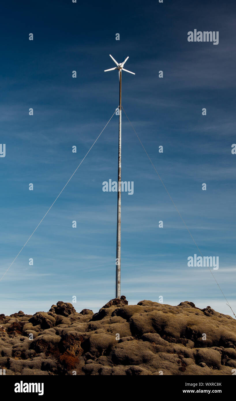 Weather measuring device Stock Photo - Alamy