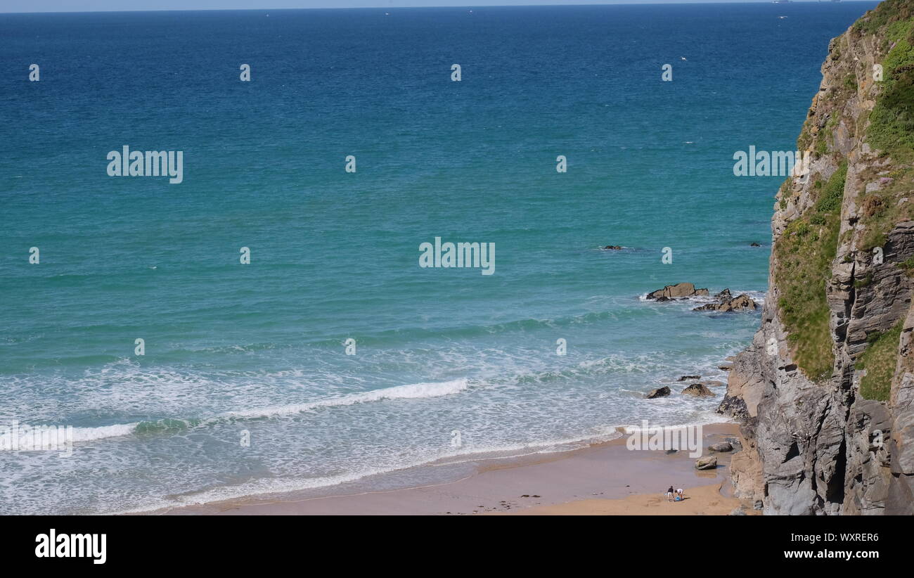 Sunny day in Cornwall Stock Photo - Alamy
