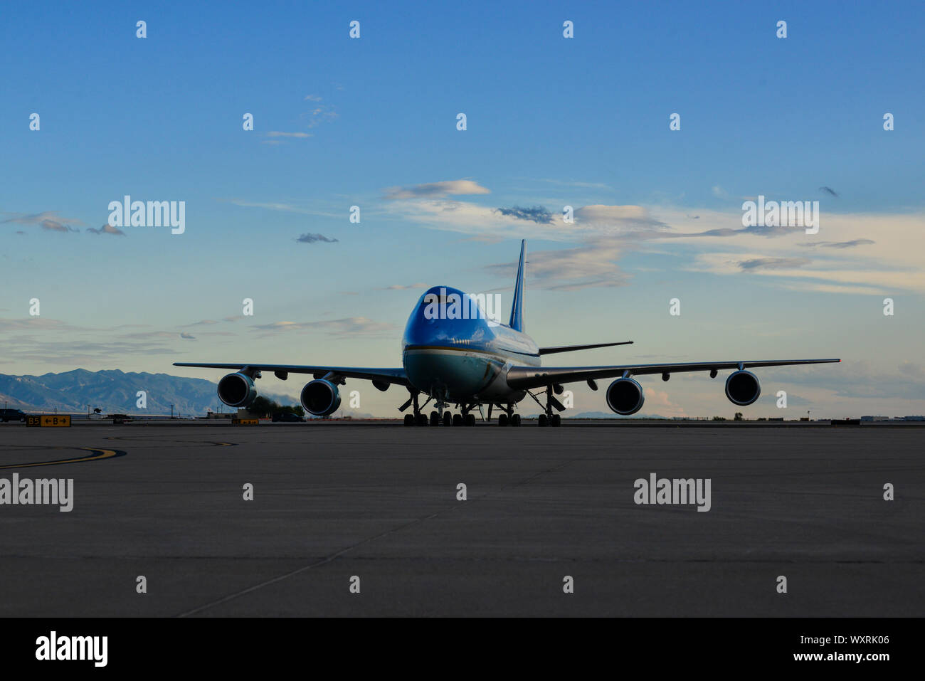 377th air base wing hi-res stock photography and images - Alamy