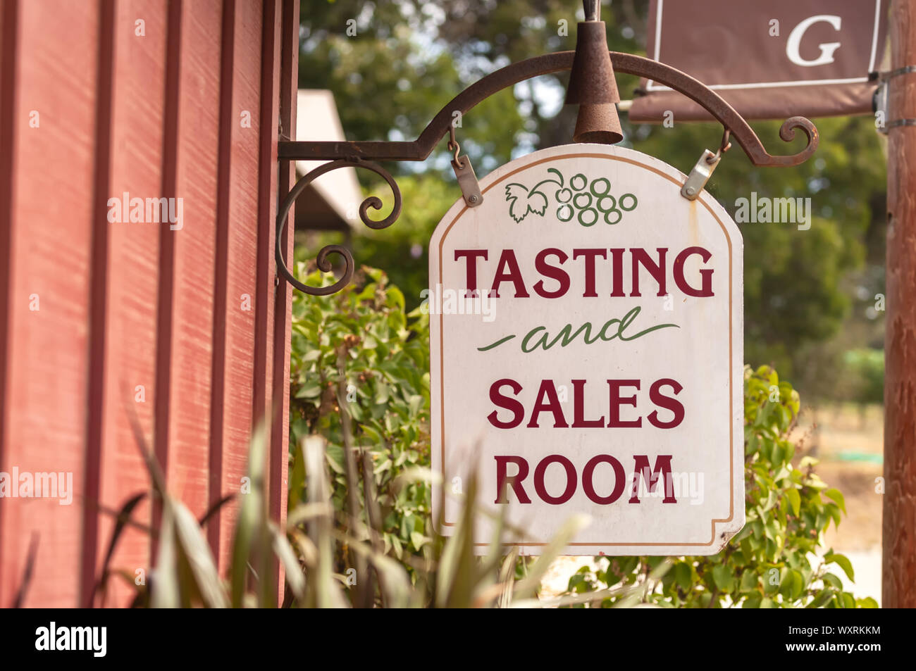 Sign of wine tasting room at a winery Stock Photo - Alamy