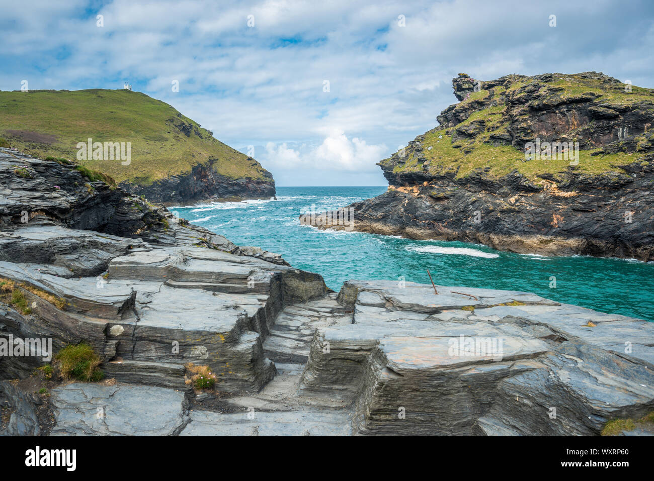 Boscastle harbour hi-res stock photography and images - Alamy
