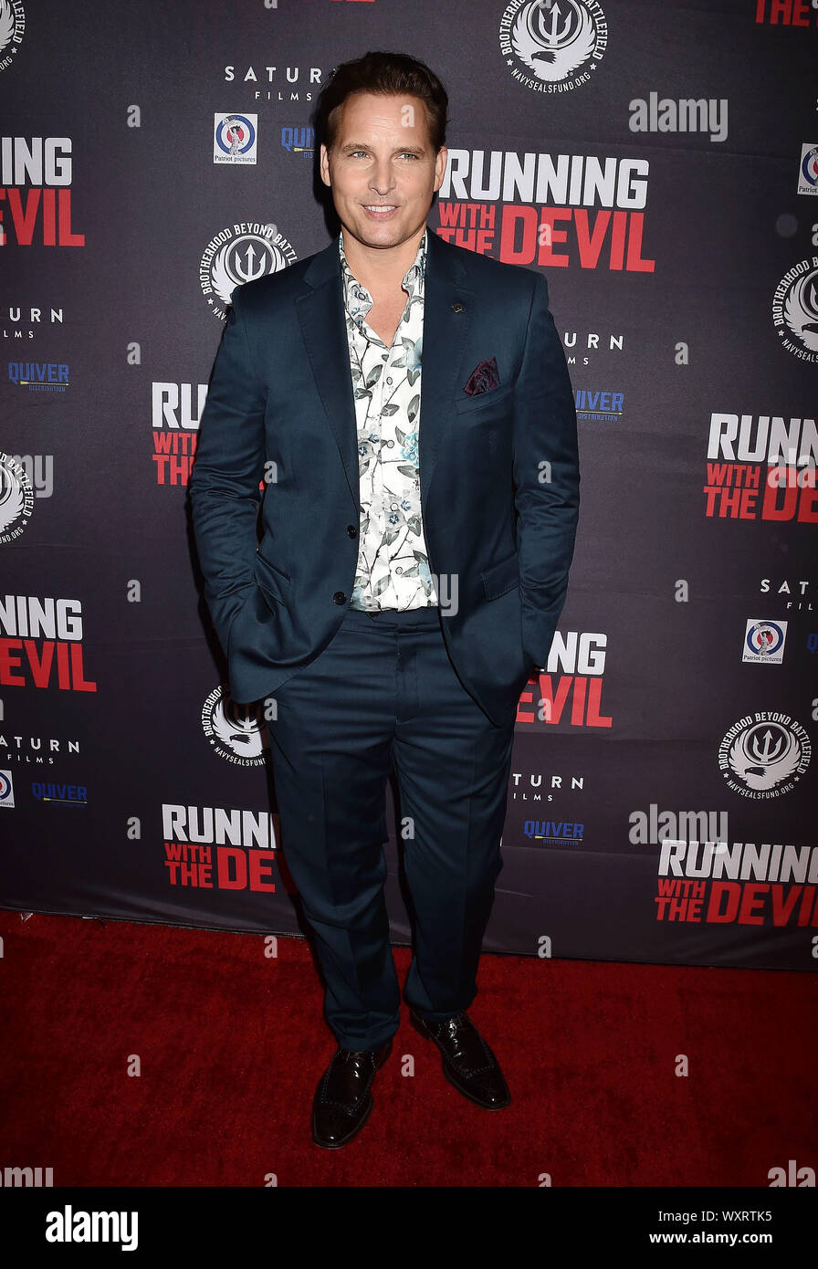 Peter facinelli red carpet event hi-res stock photography and images ...