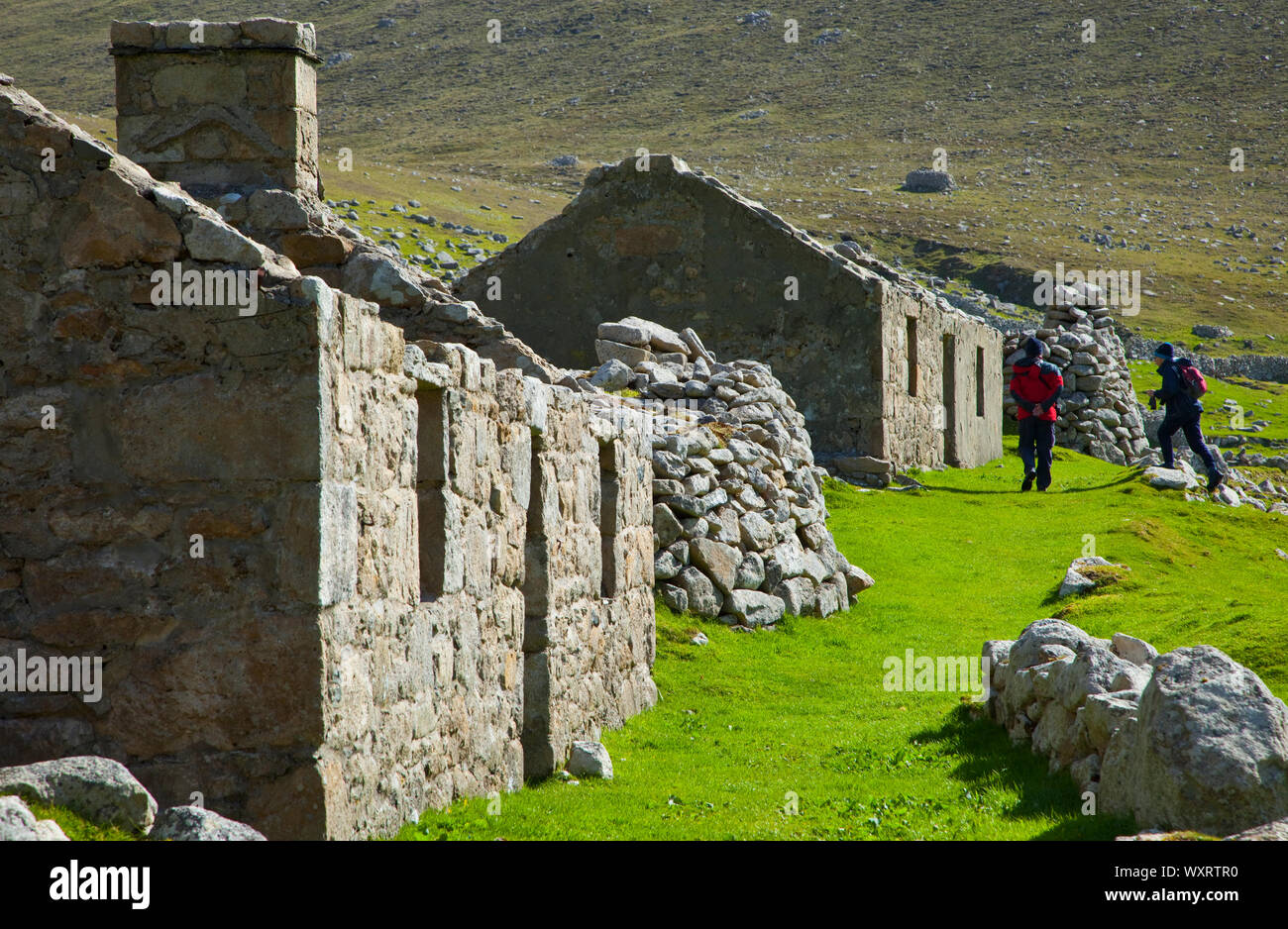 Pueblo de St. Kilda. Village Bay. Isla St. Kilda. Outer Hebrides ...