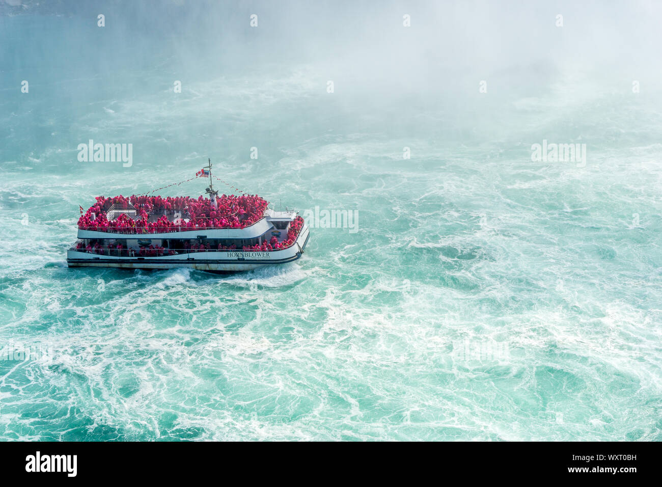 Niagara falls canada hornblower hi-res stock photography and images - Alamy
