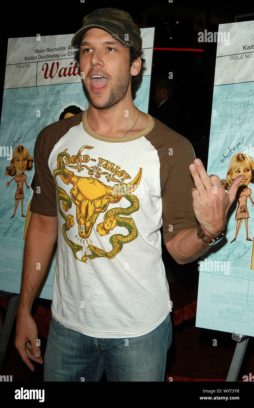 Waiting Movie Dane Cook