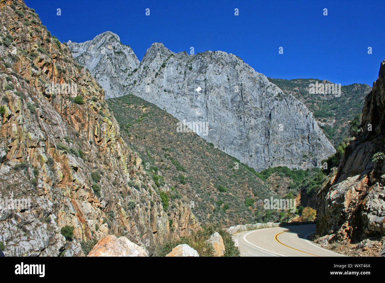 Kings colors hi-res stock photography and images - Alamy