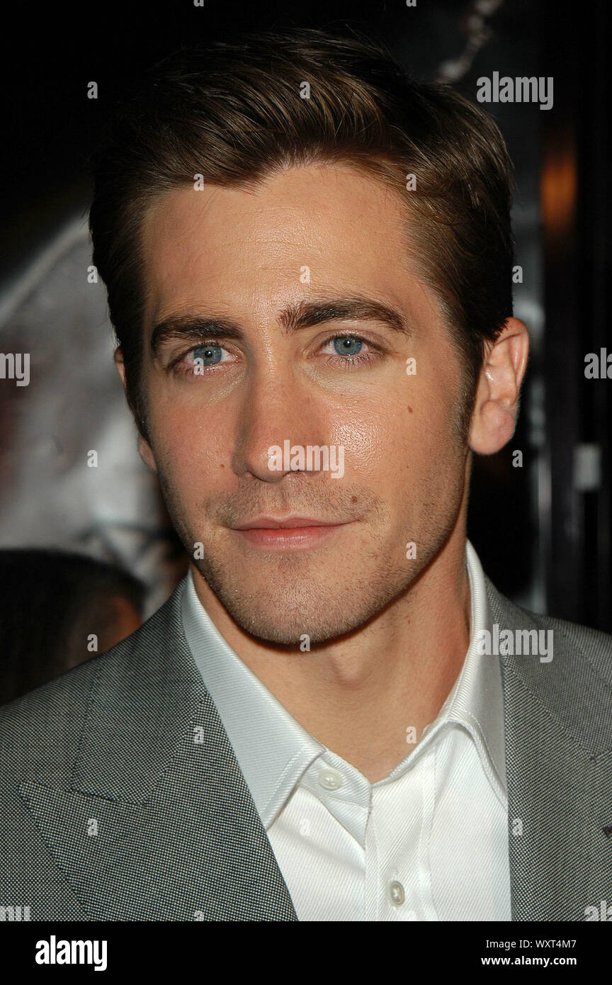 Jake Gyllenhaal at the World Premiere of "Jarhead" held at the ArcLight ...