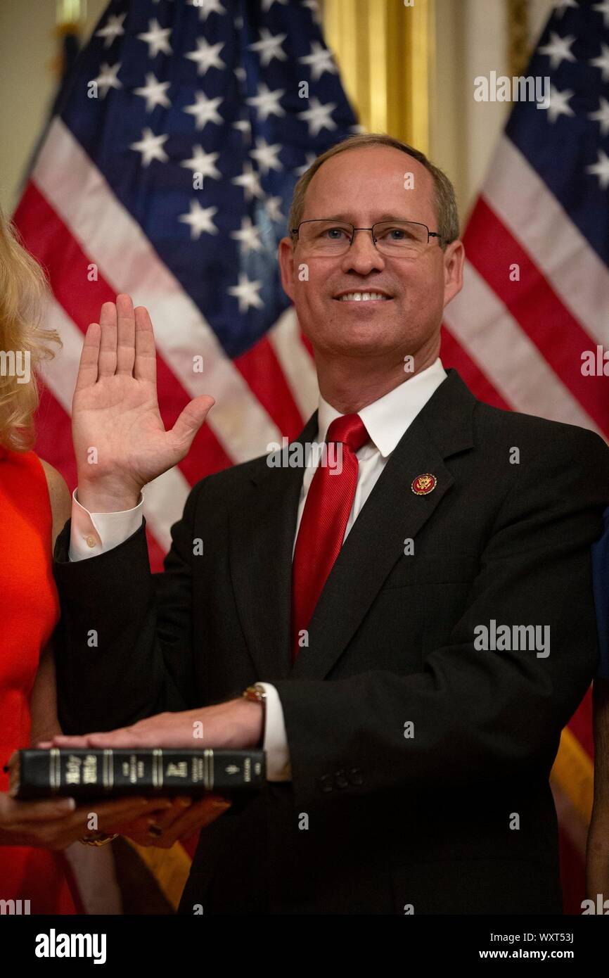 Congressman elect hi-res stock photography and images - Alamy