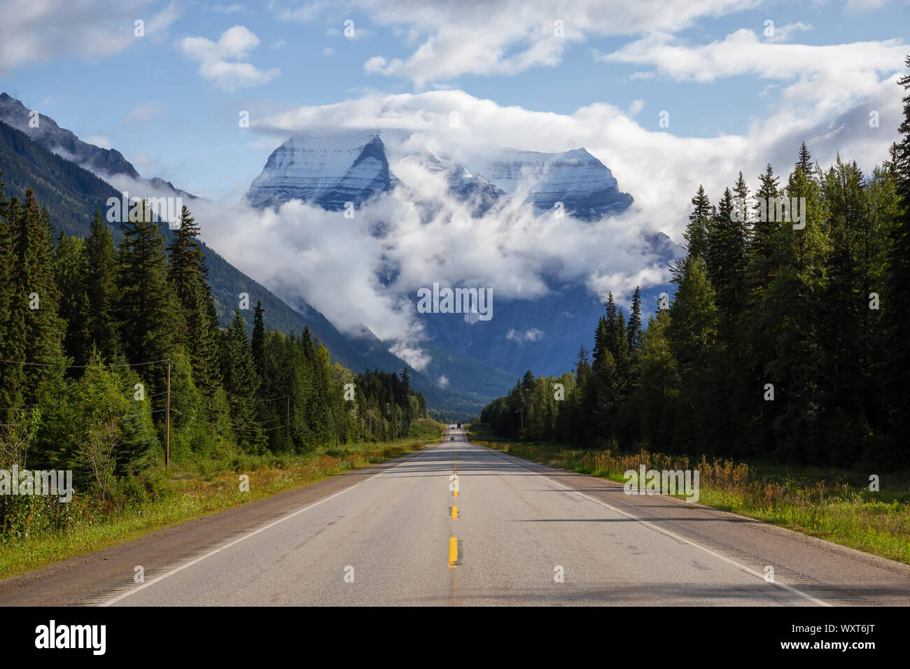 Yellowhead route hi-res stock photography and images - Alamy