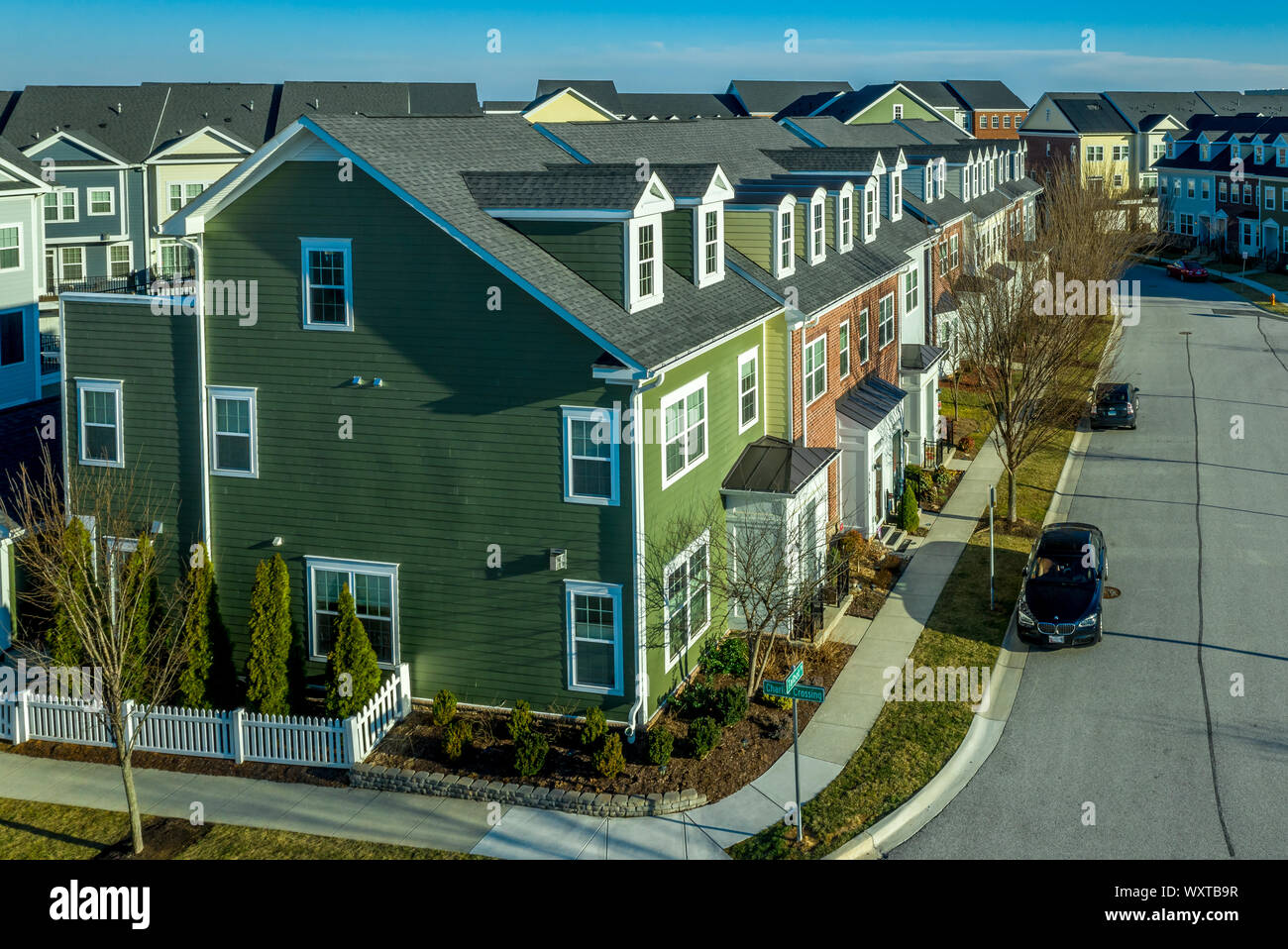 Usa brick suburban house hi-res stock photography and images - Alamy
