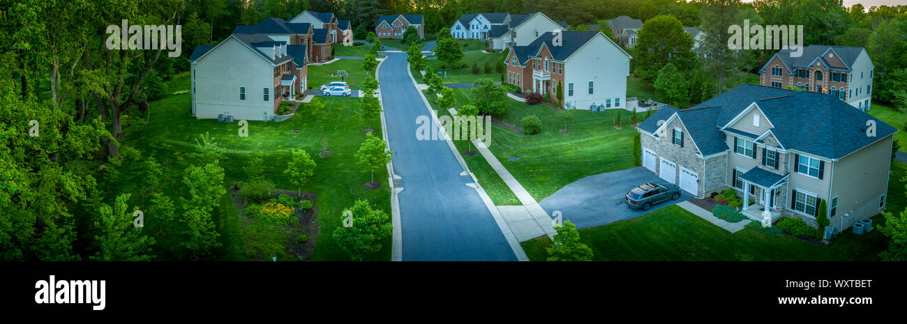 American suburban neighborhood aerial view Stock Photo - Alamy