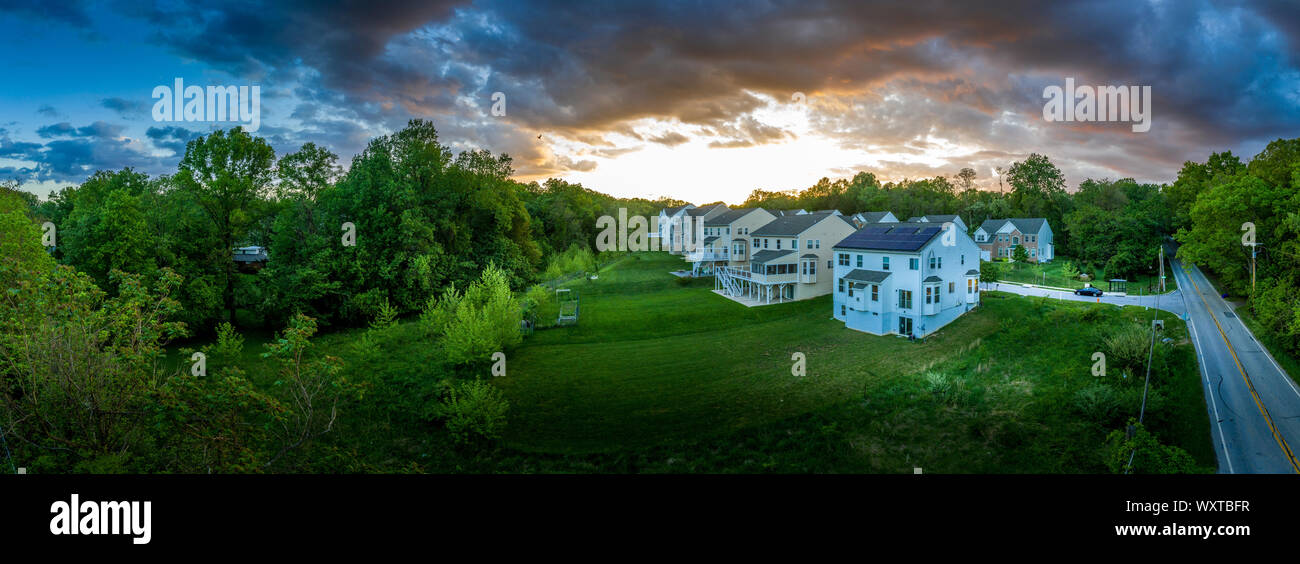 Single storey home hi-res stock photography and images - Alamy